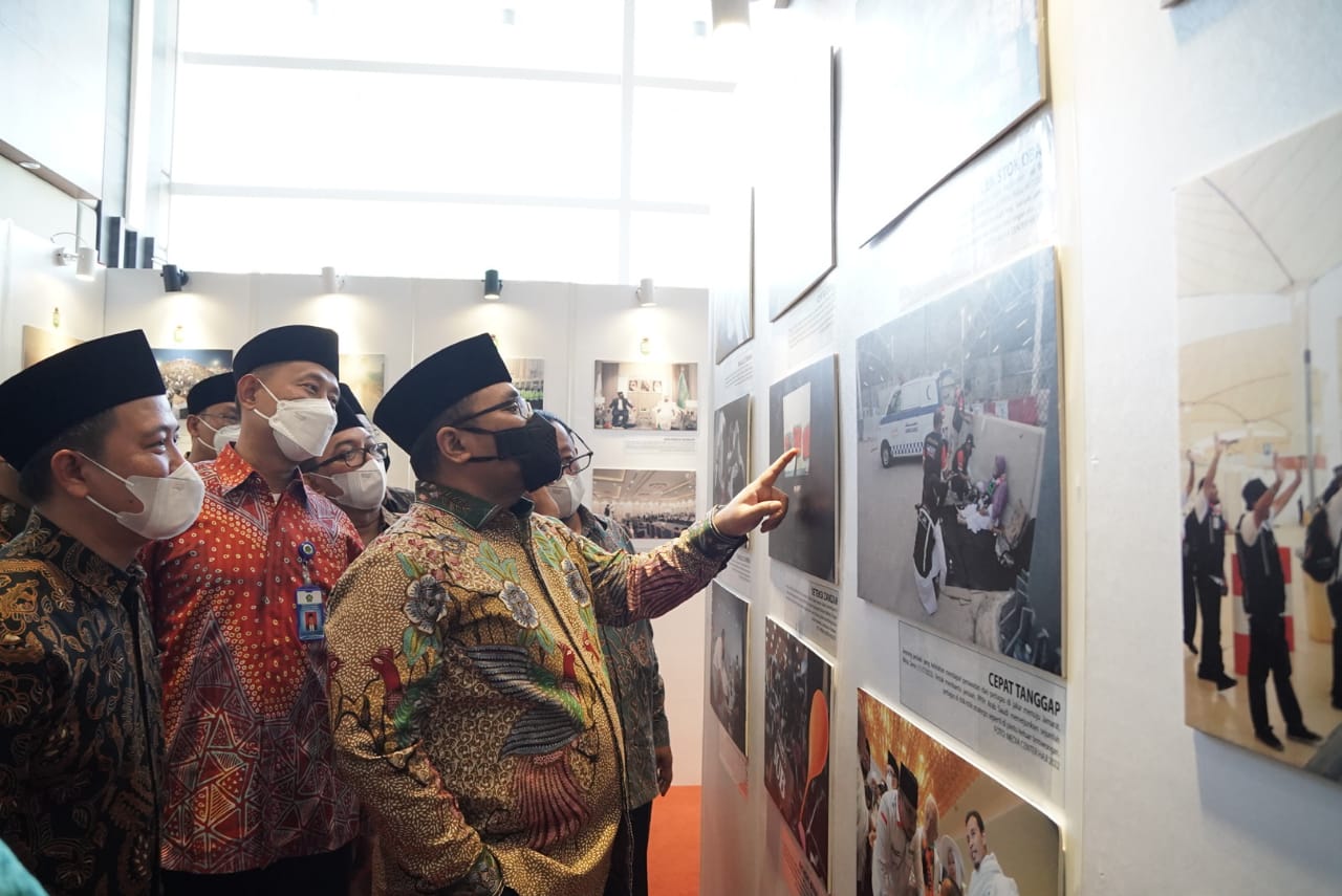 Top! Menag Apresiasi Tim Media Center Haji - Madaninews.id